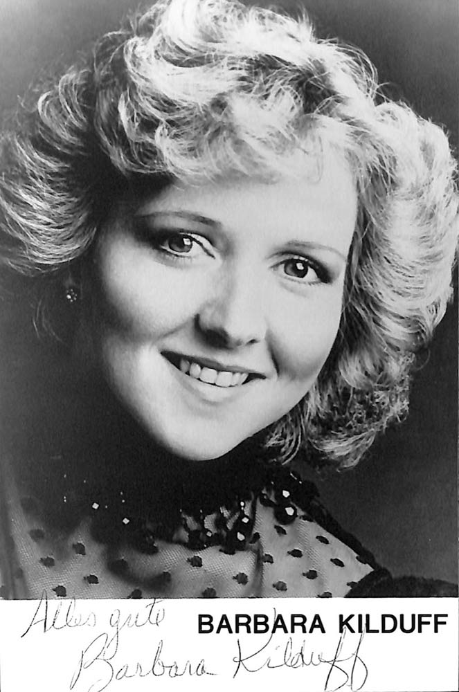 Barbara Kilduff (1959) Portrait autograph of the ... - Bertolami Fine Art
