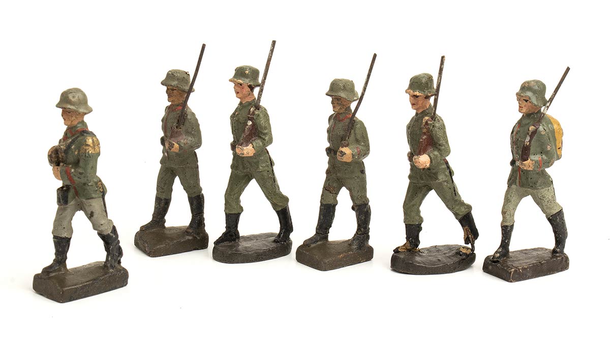 Lineol, Elastolin, vario - GermanyPrewar toy ... - Bertolami Fine Art