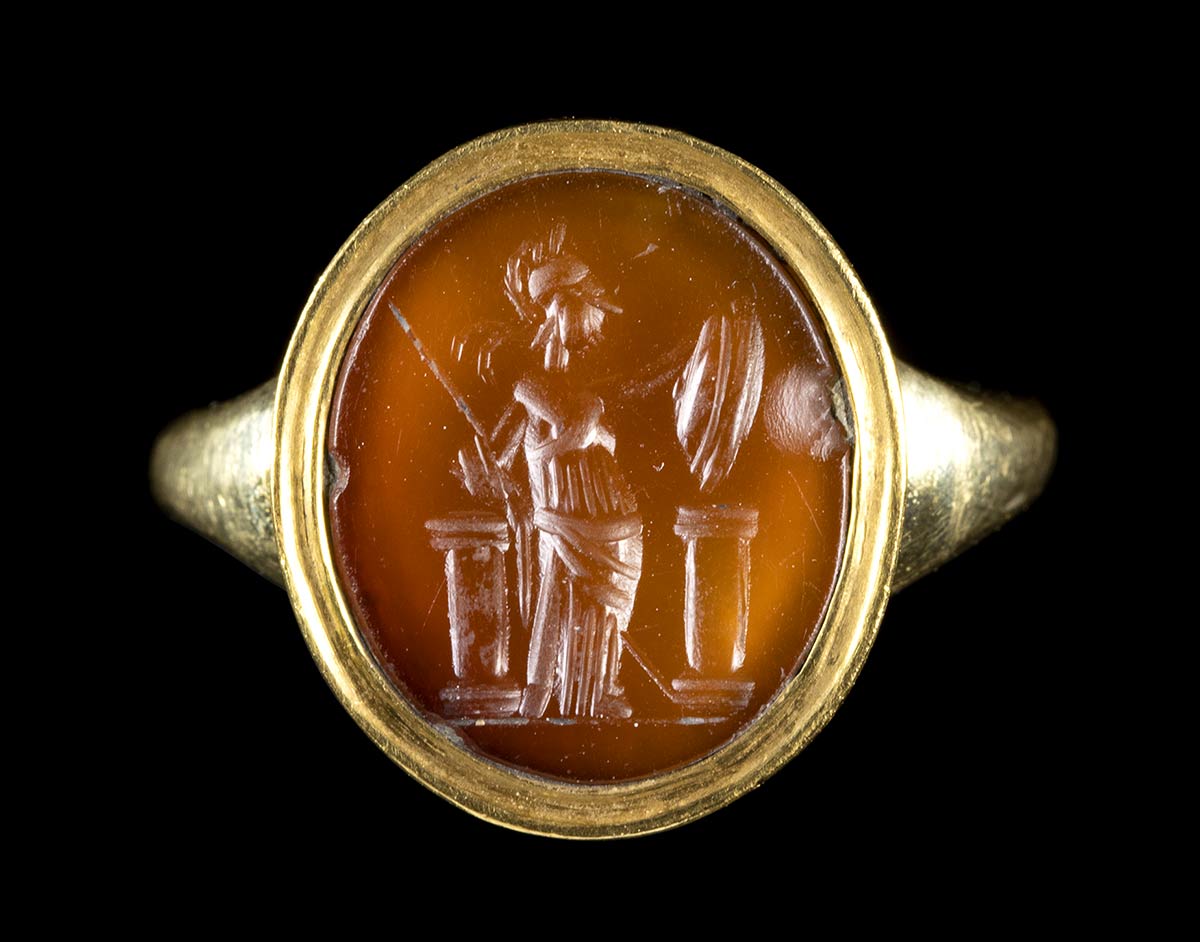 A ROMAN CARNELIAN INTAGLIO SET IN A MODERN GOLD ... - Bertolami Fine Art