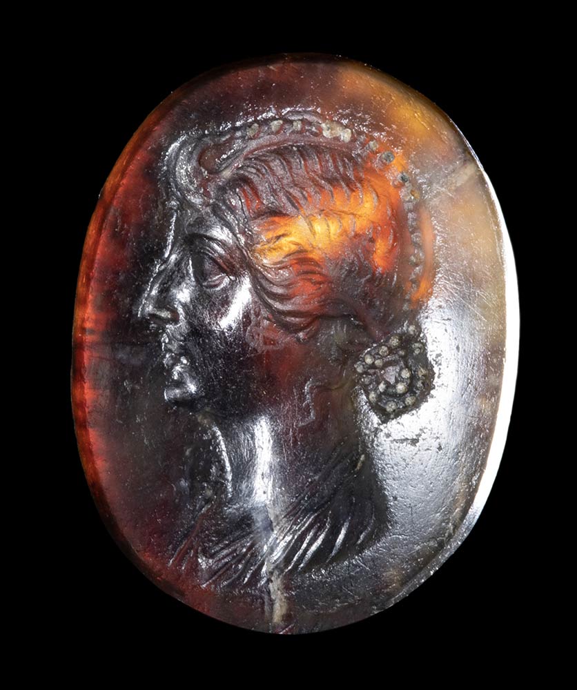 A FINE ROMAN AGATE INTAGLIO. PORTRAIT OF ... - Bertolami Fine Art
