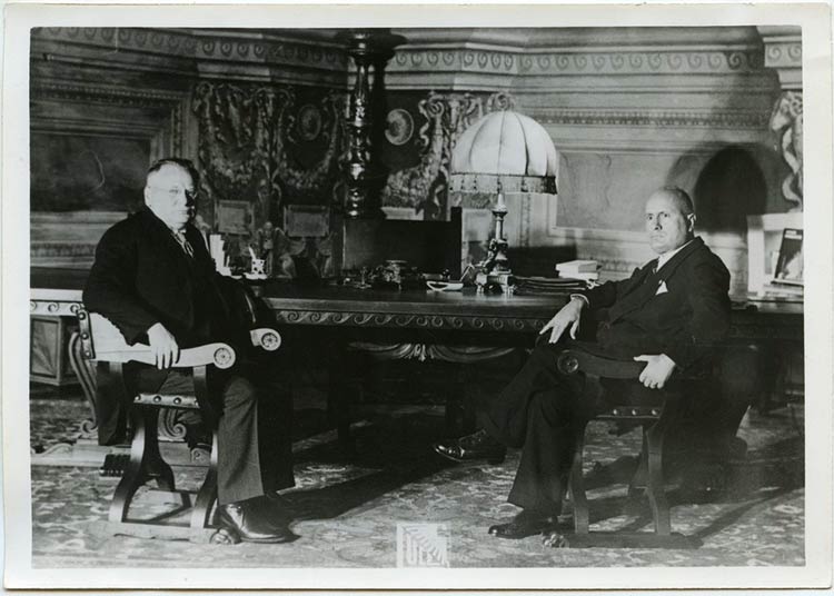 Mussolini and Litvinoff, Rome 1933 18 x 13 cm ... - Bertolami Fine Art