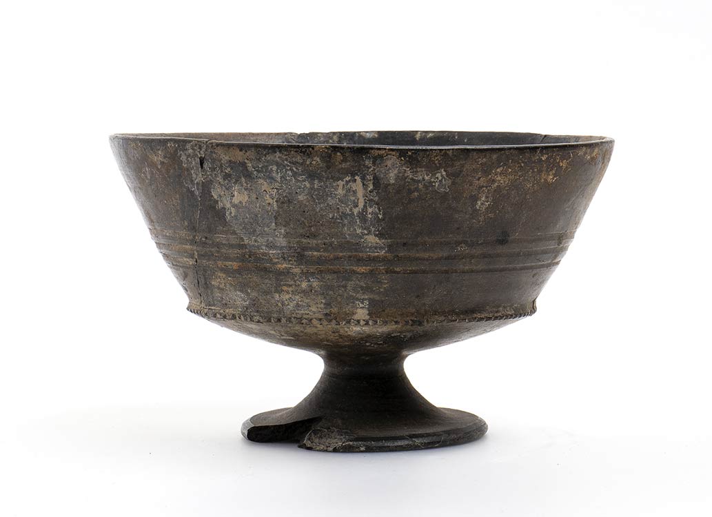 Etruscan bucchero Cup; late 7th - early 6th ... - Bertolami Fine Art