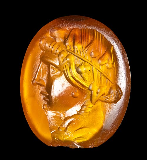 A LARGE ROMAN CARNELIAN INTAGLIO. HEAD OF A ... - Bertolami Fine Art