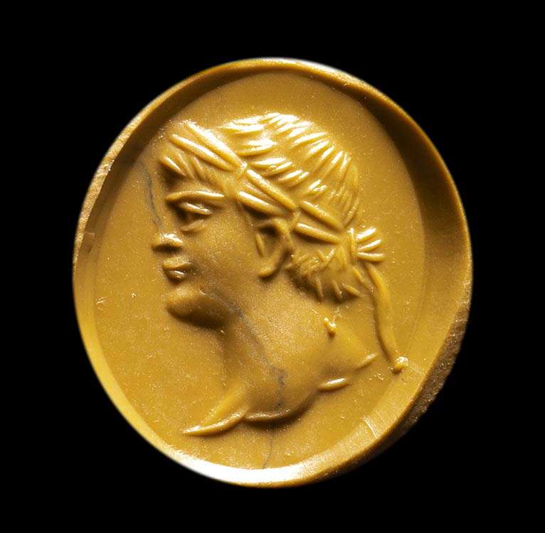 A ROMAN CARNELIAN INTAGLIO. PORTRAIT OF AN ... - Bertolami Fine Art