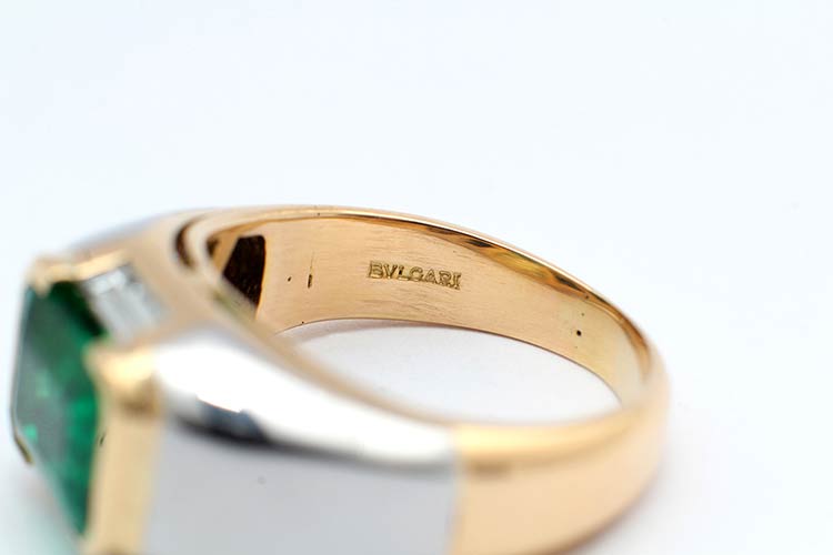 EMERALD DIAMOND GOLD RING - SIGNED ... - Bertolami Fine Art